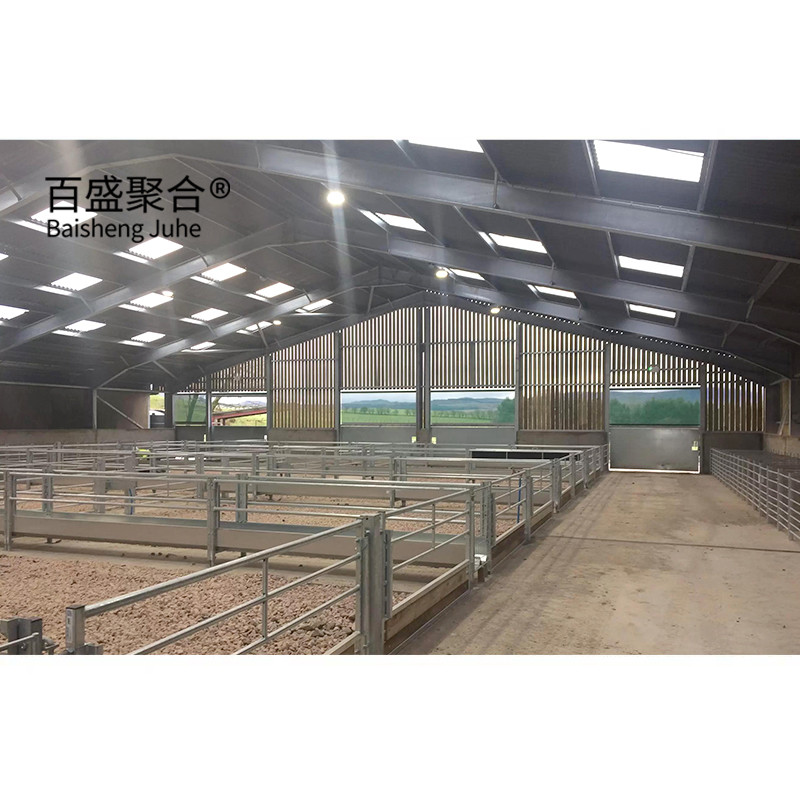 Heavy Prefabricated Steel Structure Farm Building for Sheep and Goat ...
